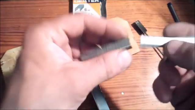 Почему степлер гнет скобы. Почему степлер бьет по две скобы