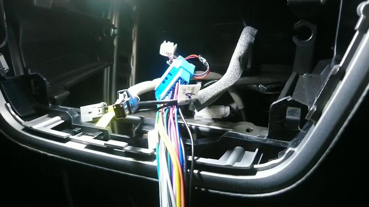 Ставим камеру и андроид, на Suzuki sx4