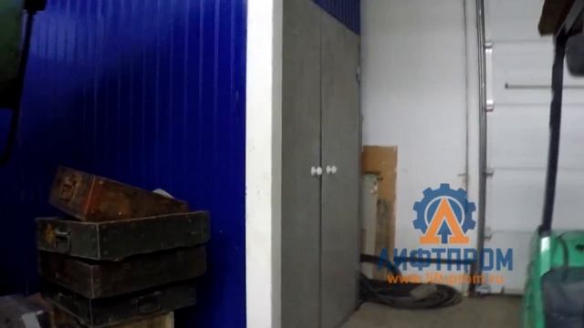 Грузовой шахтный промышленный подъемник, часть 2