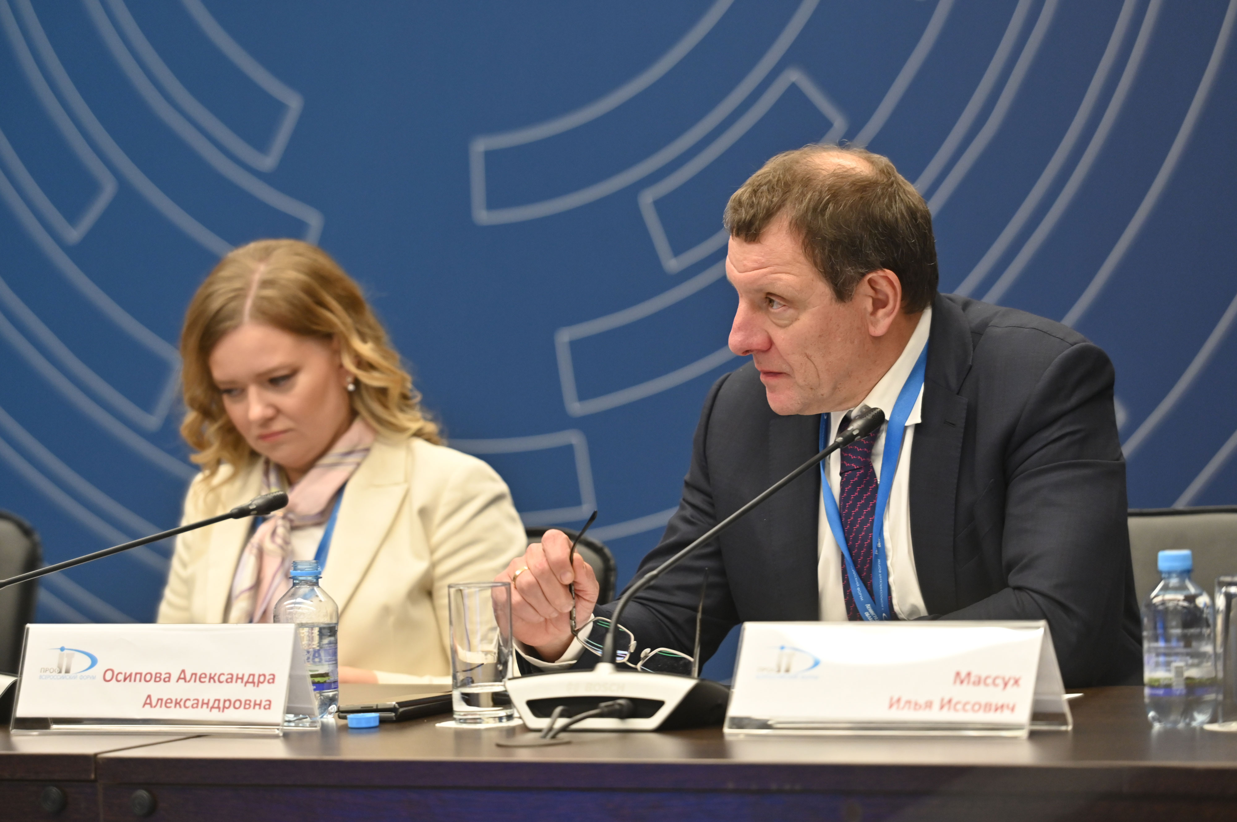 Круглый стол «Эволюция обратной связи пользователь-разработчик для решения актуальных задач