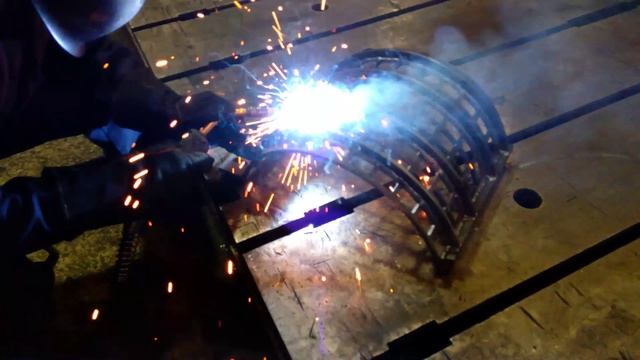 Проектирование и изготовление сит для дробилок щепы.mp4