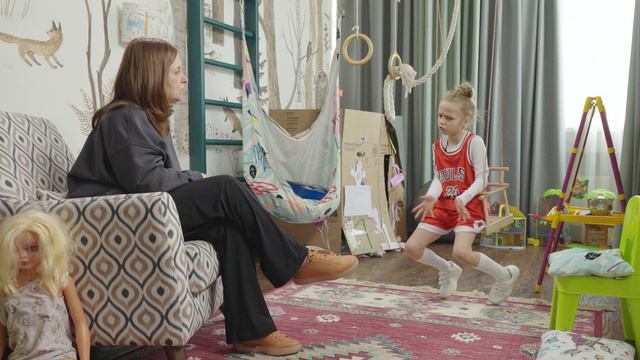 "РАЗГОВОРЧИКИ. Везде есть плюсы". Выпуск №13. Фонд "маленькое КИНО", 2023.