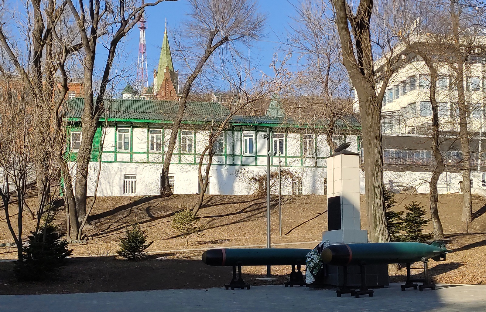 Матросский сквер на Светланской. Владивосток