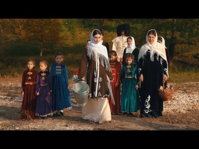 Первое шествие невестки по воду