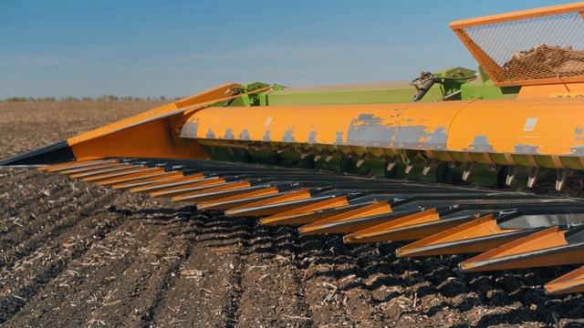 Жатка безрядковая 'Стрепет' от завода Корммаш ГК ЮМЗ