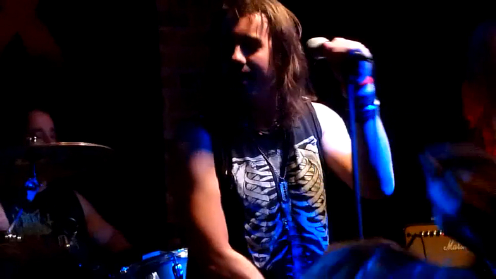 CRAZY LIXX - Heroes Are Forever (live in Finland 2012)