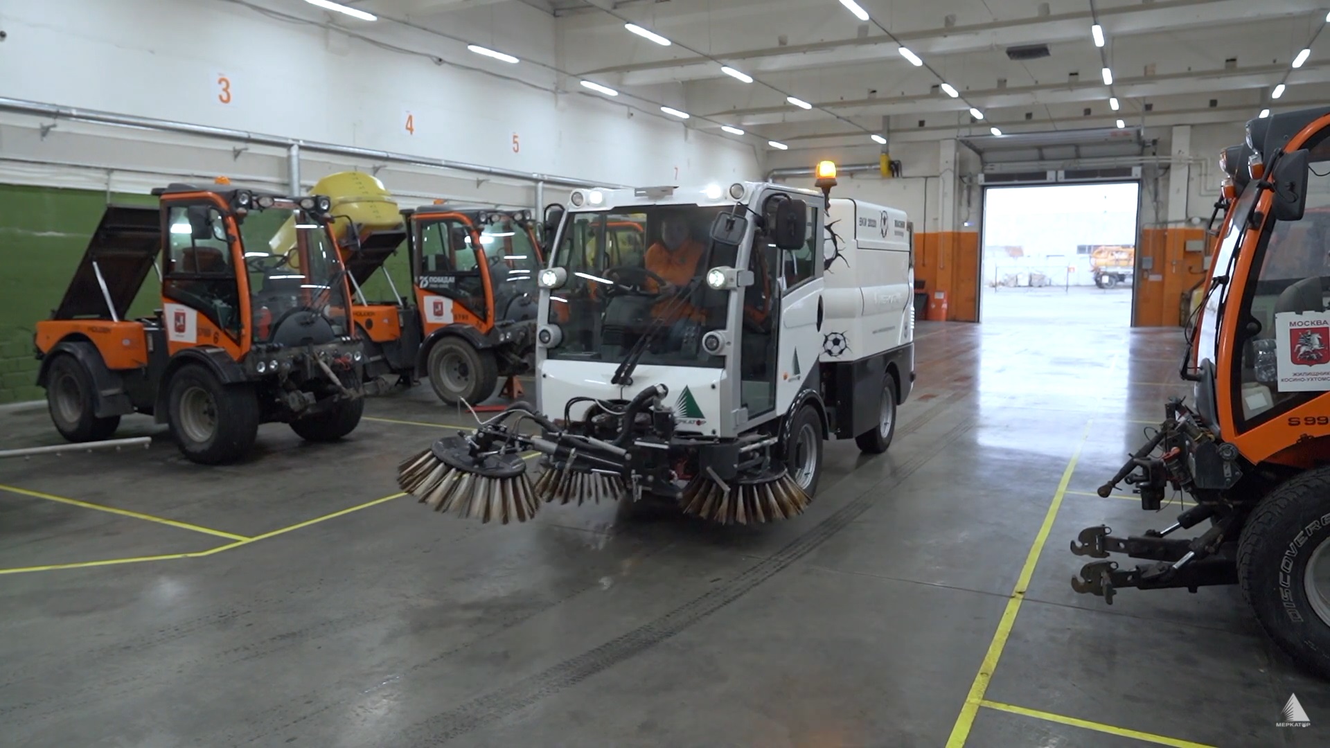 Управление и эксплуатация подметально-вакуумной машины ВКМ 2020