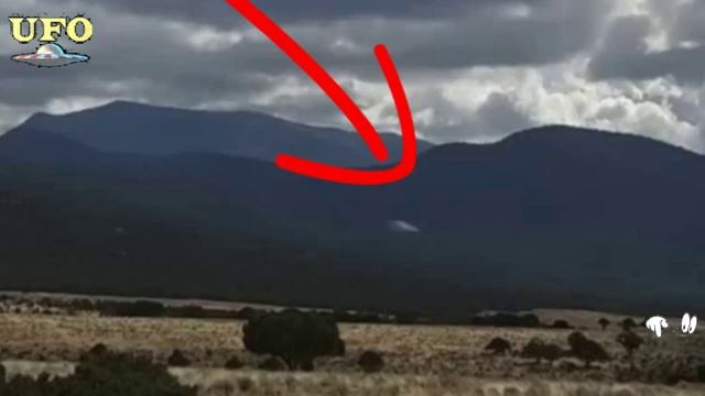 НЛО запечатлели возле знаменитой Зоны 51.mp4