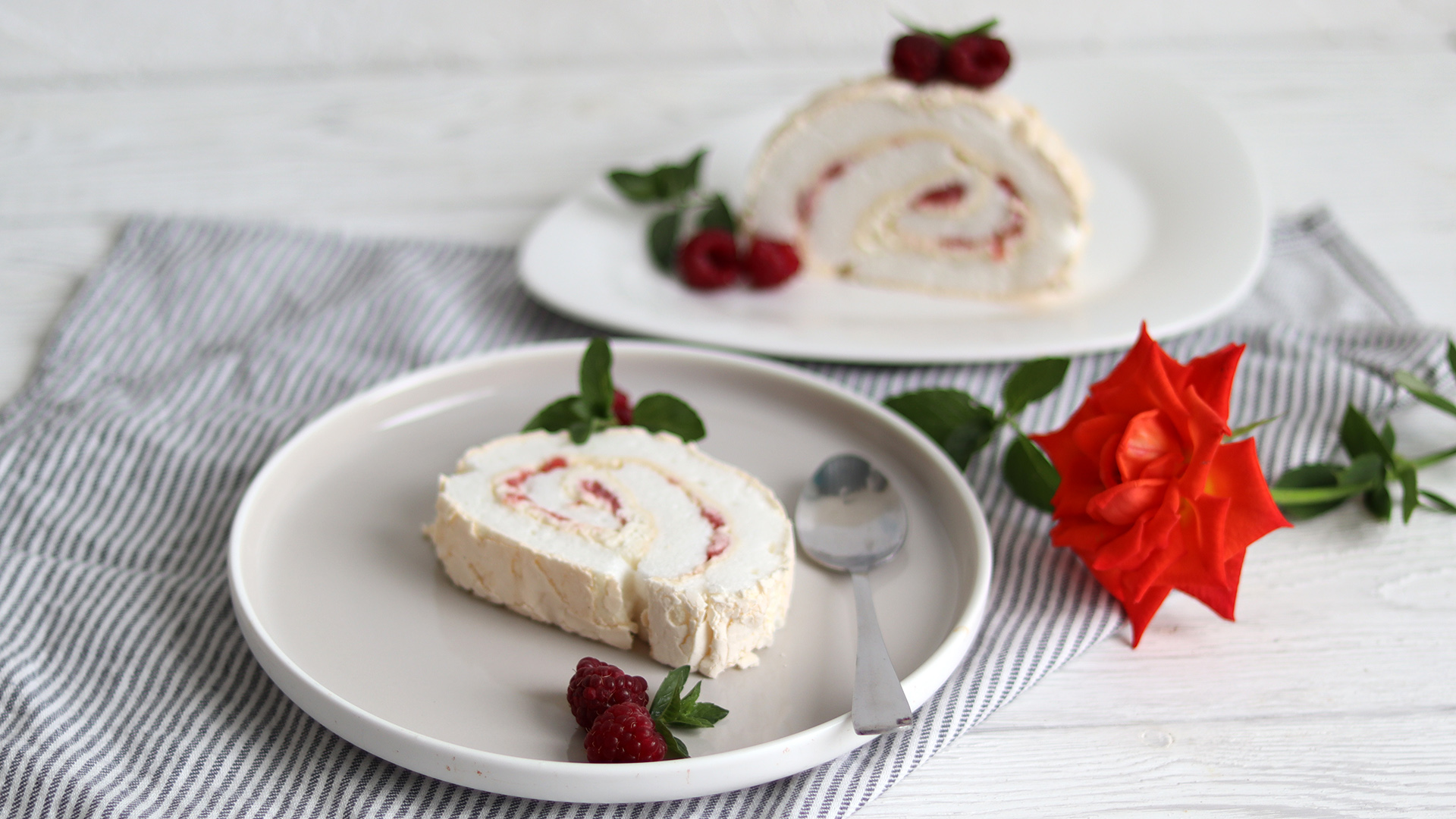 Самый вкусный десерт | Меренговый рулет с крем-чиз и вишней | Без муки и глютена