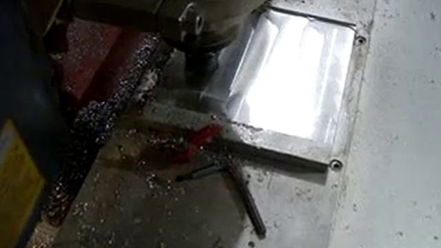 Выравнивание дюралевой пластины на станке с ЧПУ Таржет 2