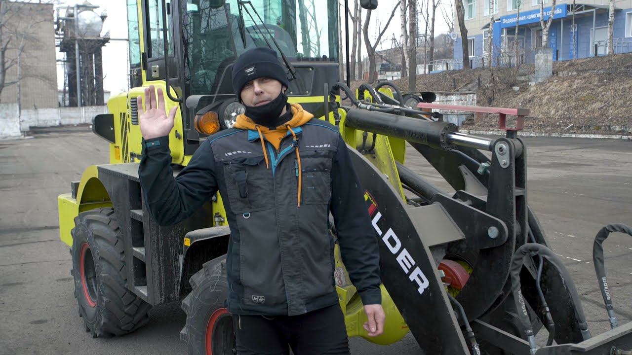 Работа передней щетки фронтального погрузчика на WL 20