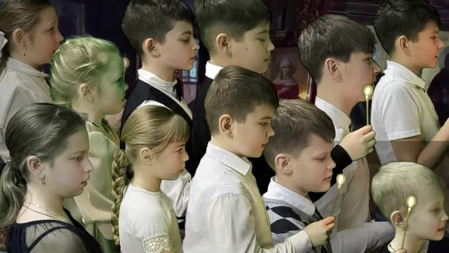 Воспитанники воскресной школы при храме Вознесения Господня поздравляют всех с Днём Матери!