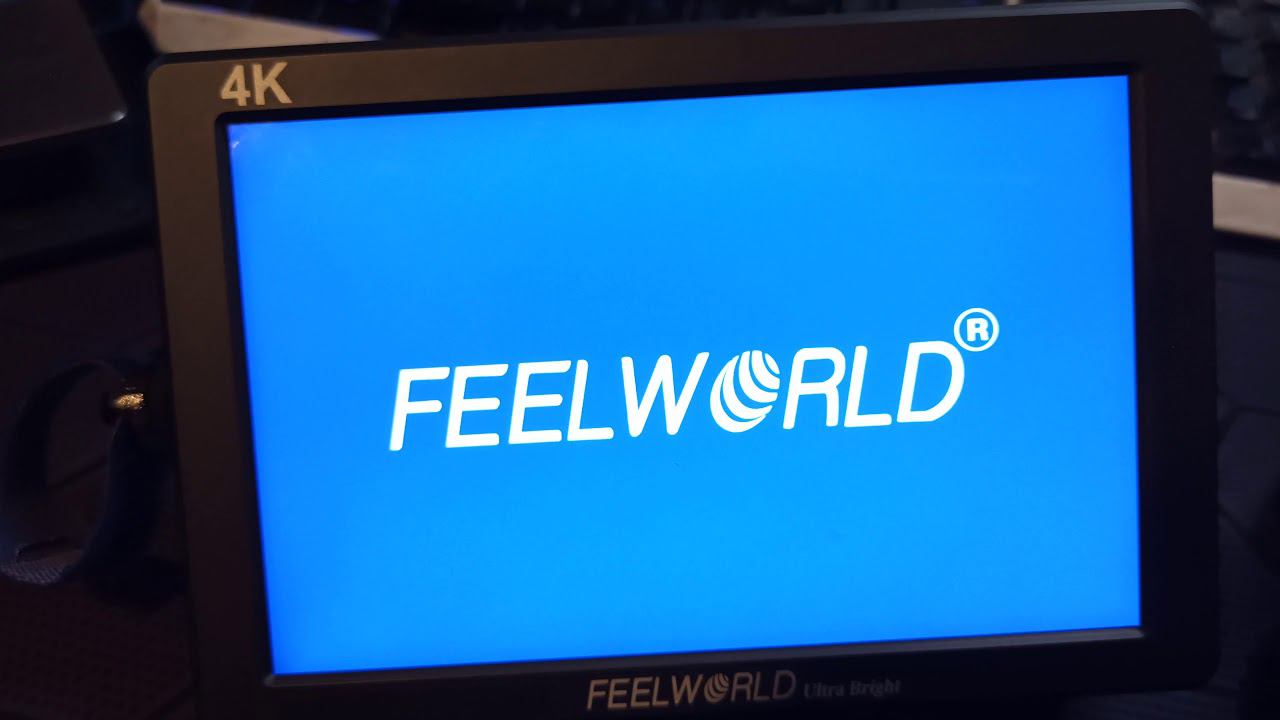 Странный накамерный монитор feelword P7