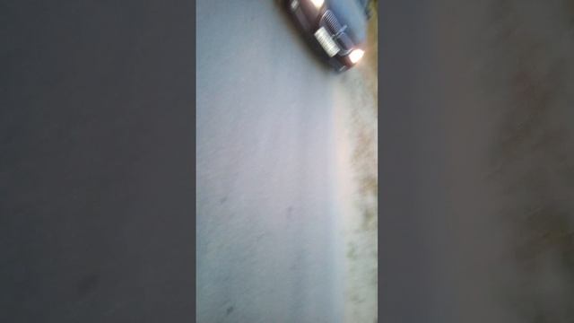 Cadillac Escalade 3 против bmw5 long. Порвал как обезьяна газету