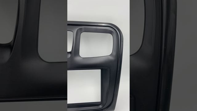 Центральная консоль переходная рамка 2DIN 7 дюймов RENAULT Logan 2012+, Sandero 2013+ с кронштейнами