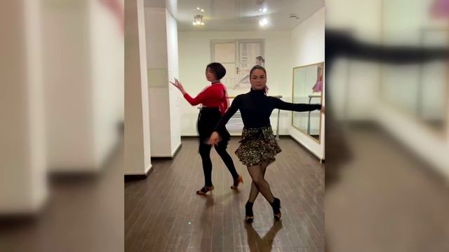 Танец Юлианы и Эллины / LOVE DANCE / школа танцев в Королёве