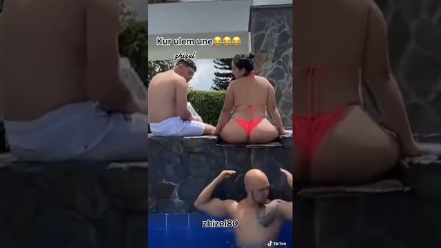 закрыла воду