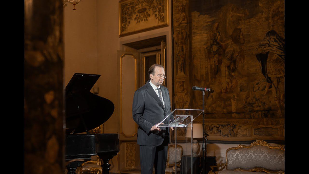 Il discorso di benvenuto dell’Ambasciatore Alexey Paramonov al “Concerto d’Autunno” a Villa Abamelek