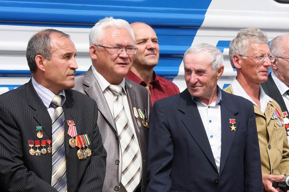 №6 ≪СКОРО В ПУТЬ≫ БАМ Таксимо Татьяна Шаманская. АВТОРЫ: А. Дольский. Исп. А. Брунов, В. Вахратимов