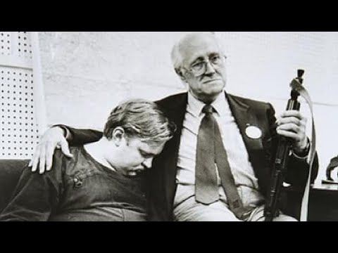 Как появилась фотография Мстислава Ростроповича с автоматом Калашникова в руках