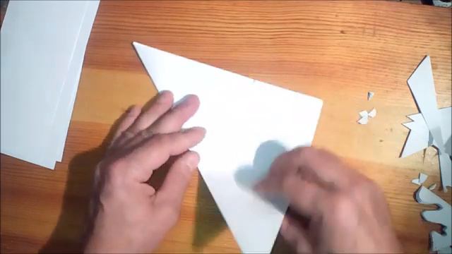 Снежинки из бумаги. Как сделать снежинку из бумаги