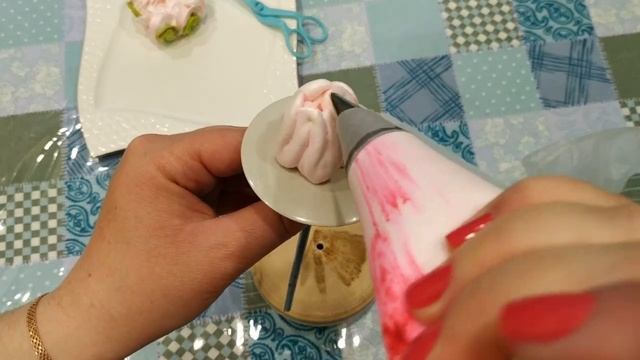 Кремовые цветы. Пионы. Крем БЗК.