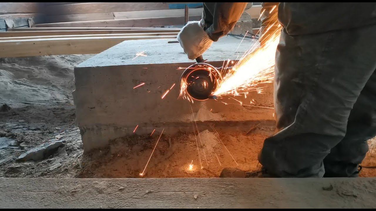 Расширяем старый фундамент под новую печь. (День 51-52).