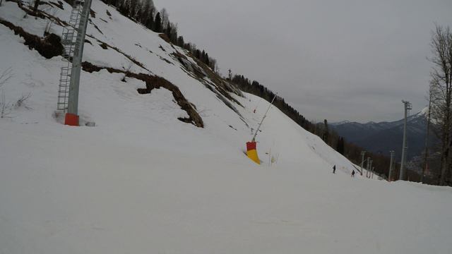 2024-03-03. Сочи. Красная поляна. Красная поляна (синяя) - Учебная (зелёная)