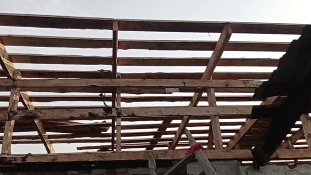 2 часть - РЕМОНТ КРЫШИ старого гаража после пожара