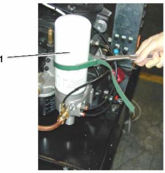 Замена сепаратора в компрессоре. Changing the separator in the compressor