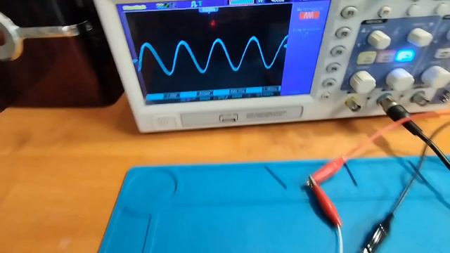 Генератор для проверки радиоприемников.