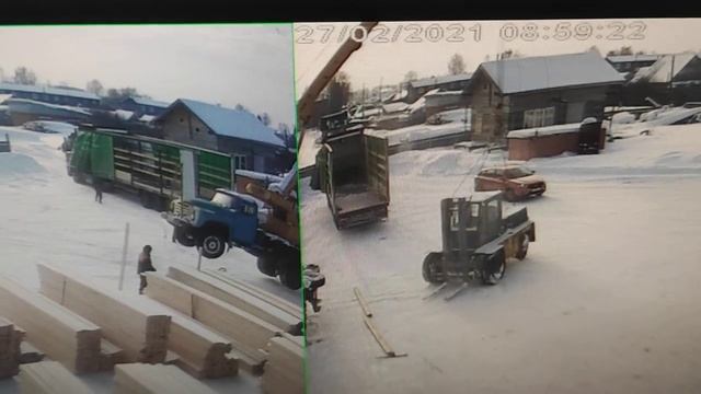 ЗИЛ-кран чуть не перевернулся.mp4