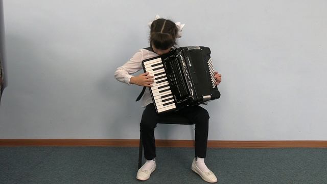 М. Качурбина - "Мишка с куклой пляшут полечку"