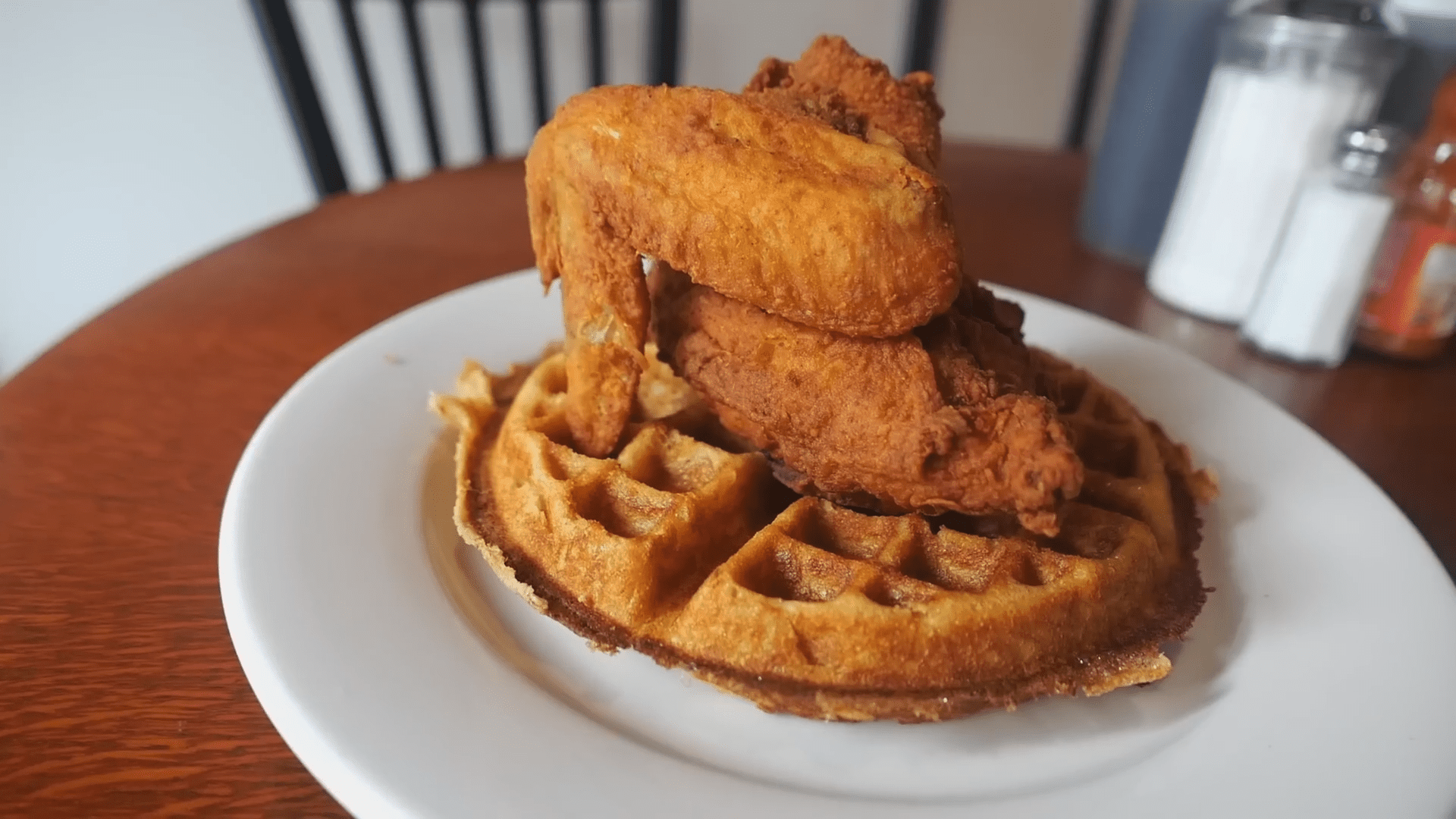 Жареная курица и вафли (Нью Йорк)