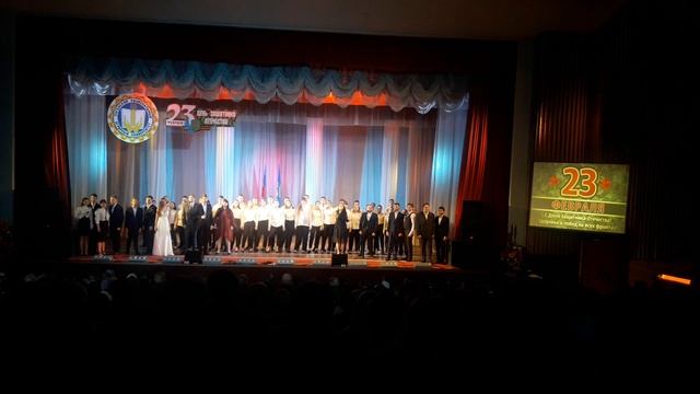 Хор студентов и преподавателей. Песня "Жить"