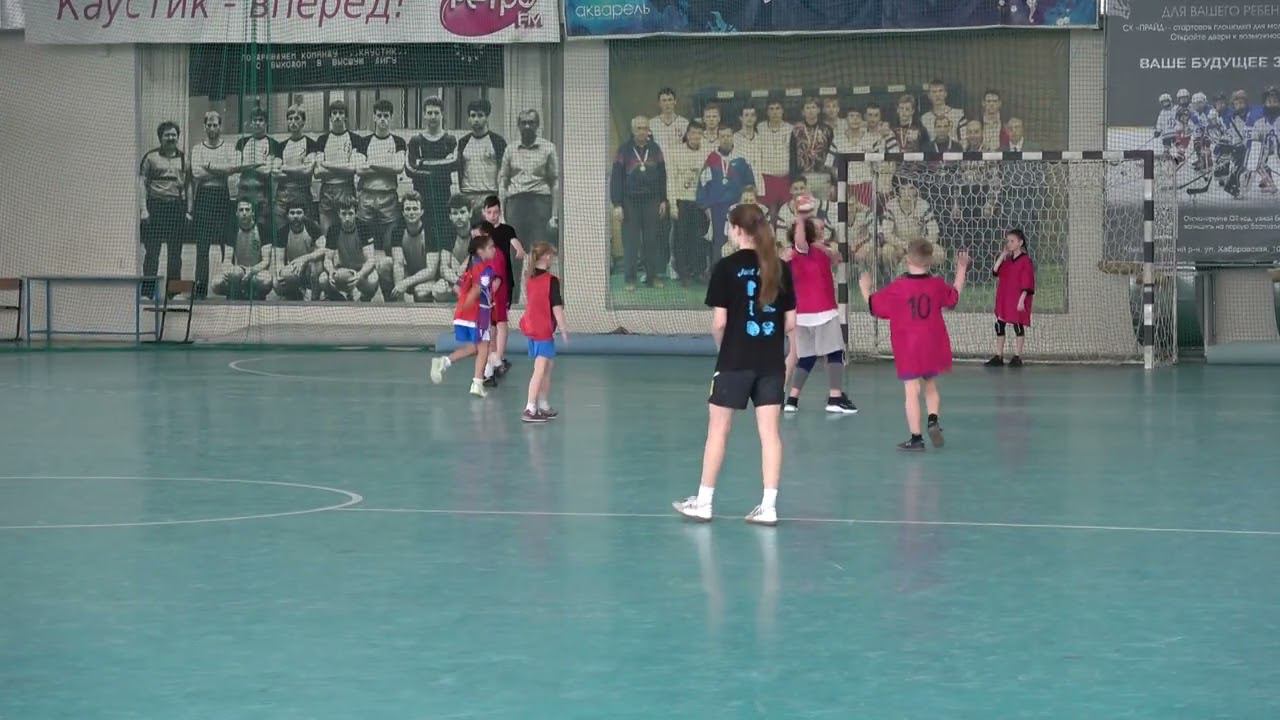 Красные - Малиновые. Группа.