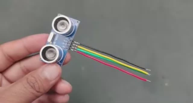 Сигнализация с датчиком расстояния HC-SR04 своими руками