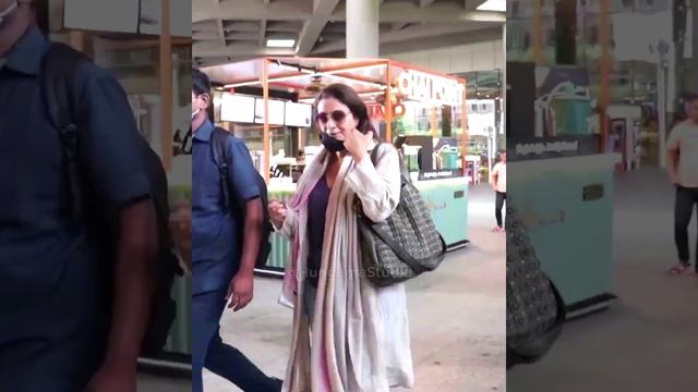 Tabu ? ? ? Spotted At Mumbai Airport