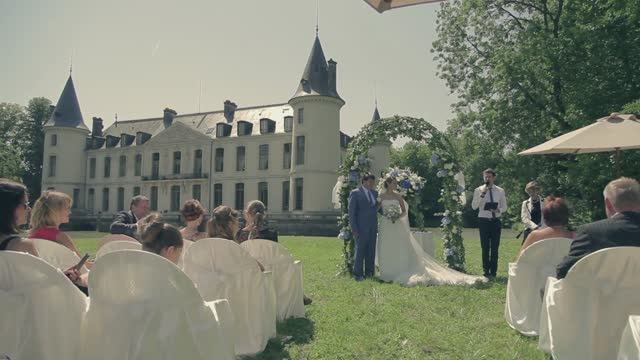 Свадьба в Париже