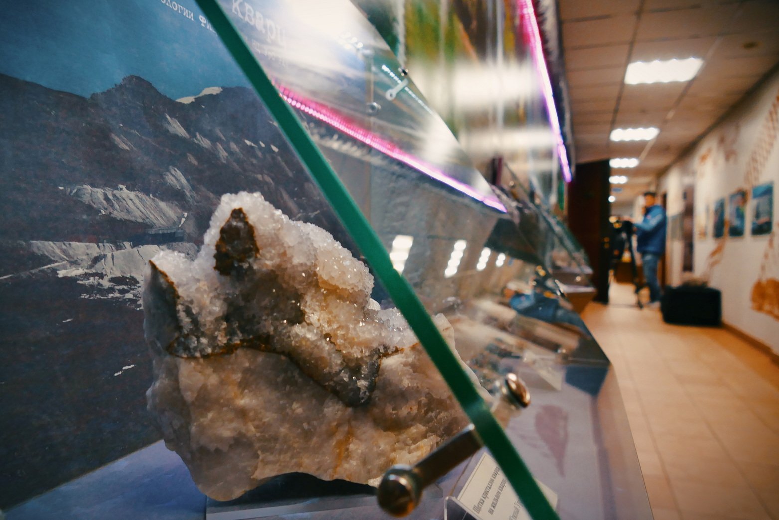 Выставка «Многоликий кварц» (сюжет ГТРК Вятка) впервые в Кирове.