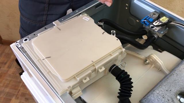 🛠️ ТЕЧЁТ 💧  СТИРАЛЬНАЯ МАШИНКА 🚗