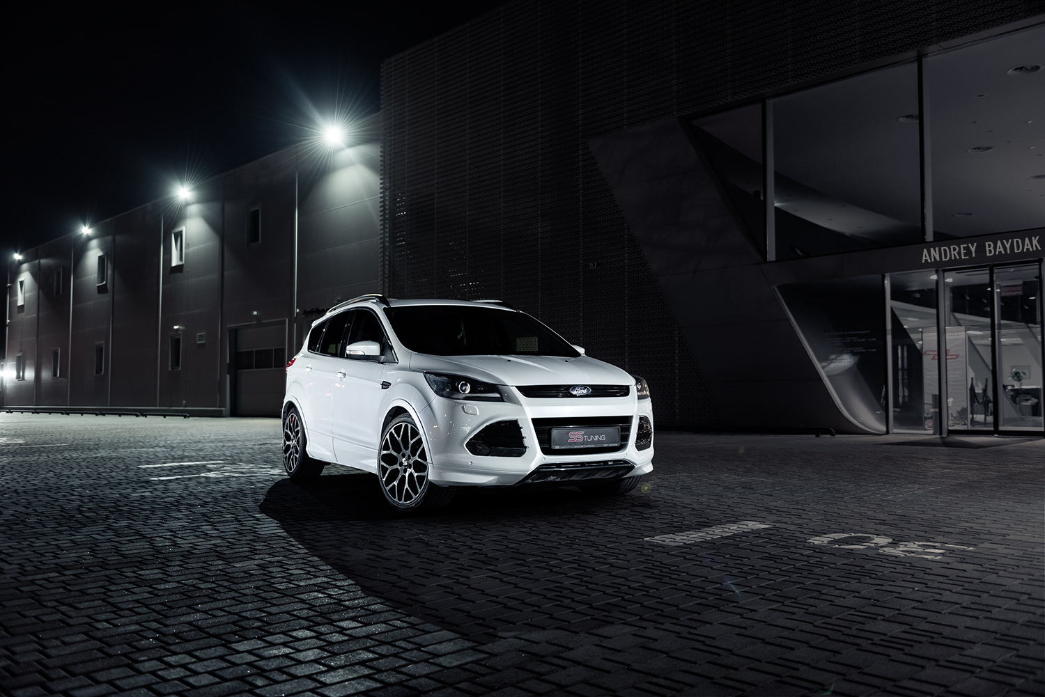 Ford Kuga - 2 5л (150лс) и замена свечей зажигания