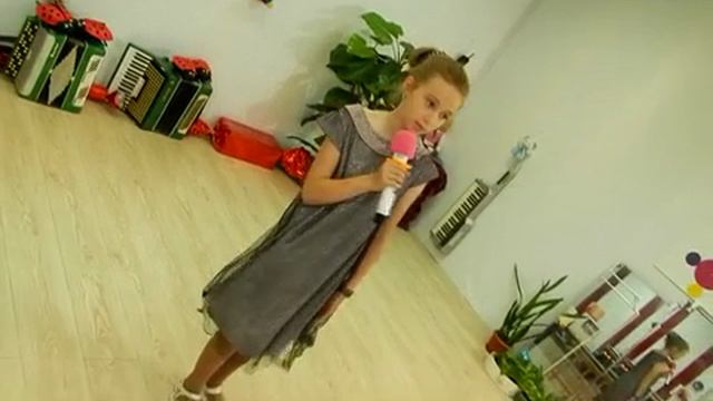 В.К.  МУМИ - ТРОЛЬ-4. исп. Морозова Вика. Снят  на  Урдомской  видео-студии  ДЕБЮТ..mp4