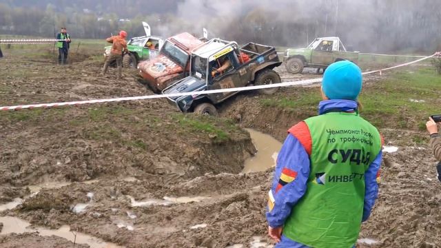 Летающая Нива на Чемпионате России. Финиш. ДОЕДУТ НЕ  ТОЛЬКО ЛИШЬ ВСЕ..mp4