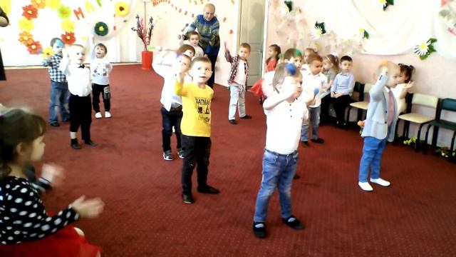 у Андрюшки есть игрушки 1