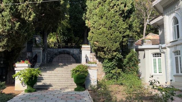 Гурзуф пгт. Санаторий «Гурзуфский». Часть 2. Экскурсия по территории.05.09.24. Крым. Yalta. Gursuf