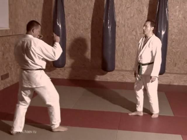 Жесткие переговоры в стиле агентурной вербовки Айкидо