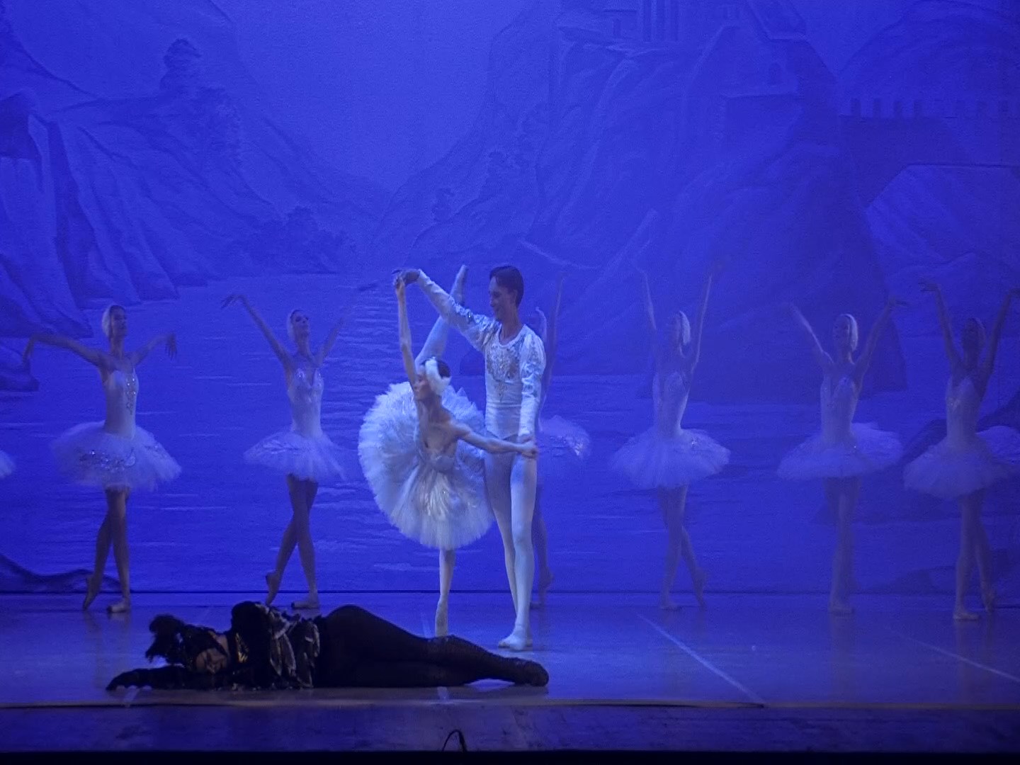 "Лебединое озеро", финал. Летние балетные сезоны РАМТ2022.