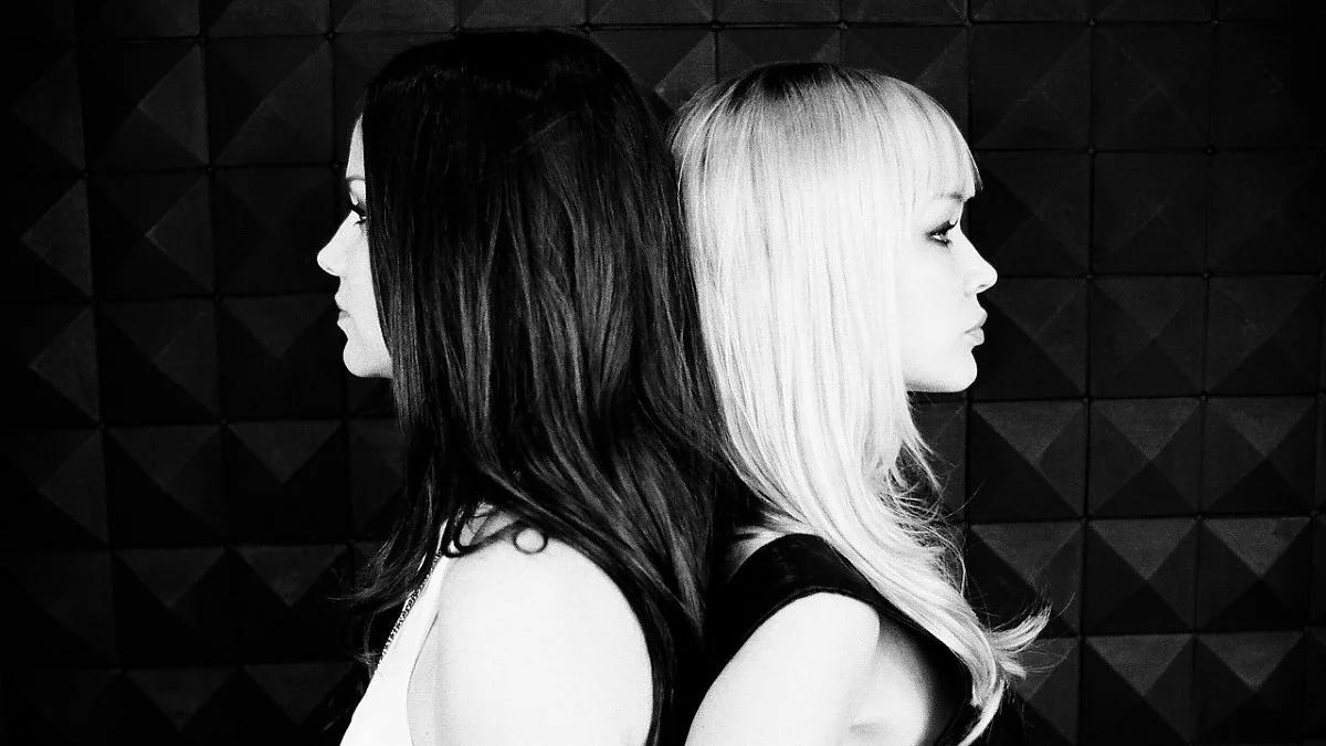 Стихи о контрастах -  Белое и Черное. Стихи о жизни. Тельняшка жизни....