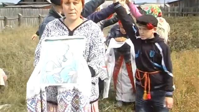 Процесс посадки и обработки льна - Обряд с иконой перед уборкой льна (10)